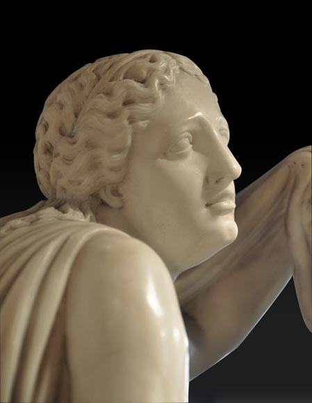 "Niobé", statue en albâtre d'après l'original grec - Sculpture