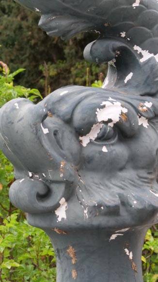 Lampadaire en forme de dauphin en fonte de fer - Mobilier de jardin ...