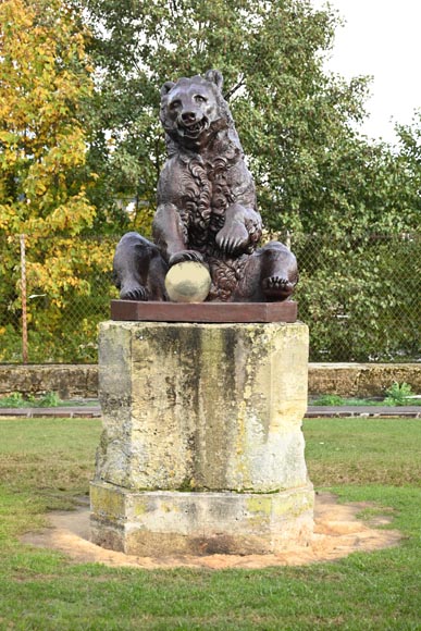 Joseph Simon Volmar (Berne, 1796-1865), Paire d'Ours en fonte de fer ...