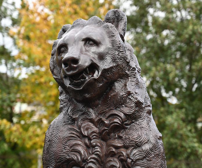 Joseph Simon Volmar (Berne, 1796-1865), Paire d'Ours en fonte de fer ...