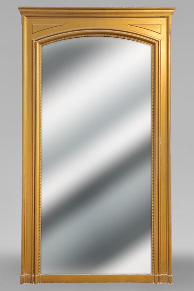 Trumeau de style Louis XVI mouluré et doré - Glaces, miroirs et trumeaux