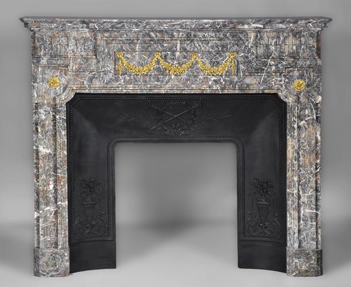 Grande cheminée ancienne de style Napoléon III en marbre Rouge de Rance ...